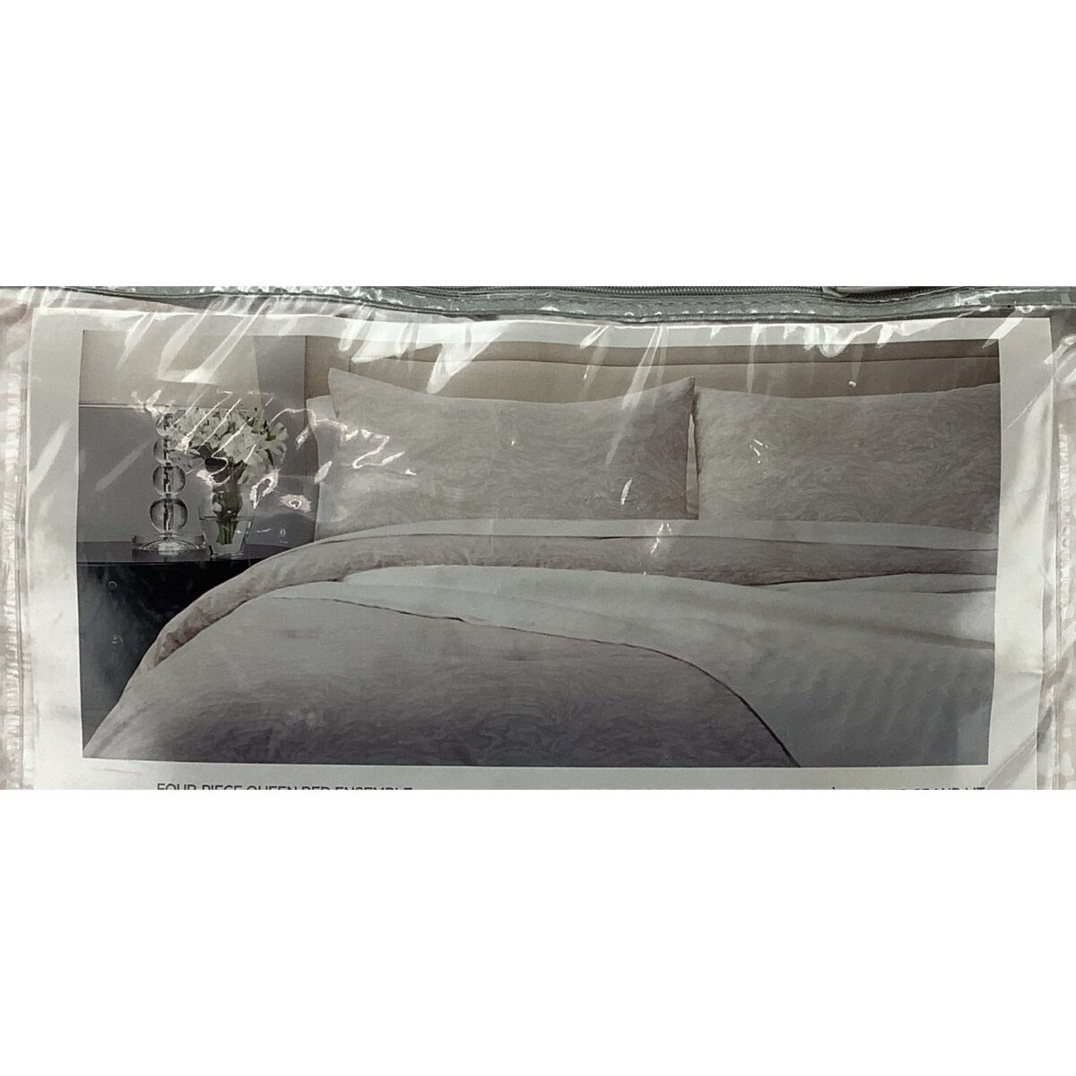 Barbara Barry Light Pink Queen Comforter Set – CanadaWide Liquidations